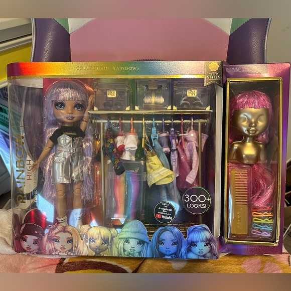 rainbow high | Toys | Rainbow High Avery Styles Fashion Studio | Poshmark